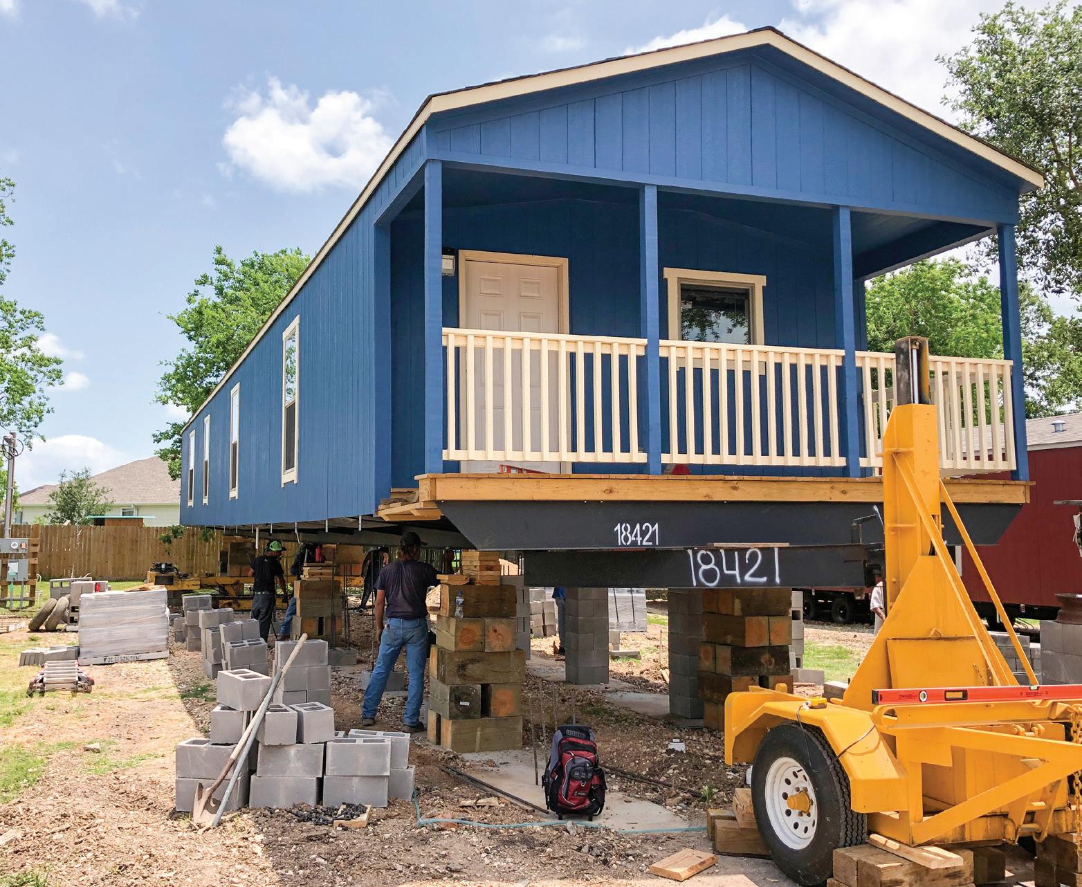 Specifications - Phoenix House Lift - Umbilical lifting system ...